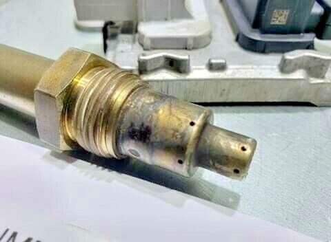 Cummins ISB 6.7L Fuel Distributor Rail Assembly 5295117 OEM ⋆ USED ...