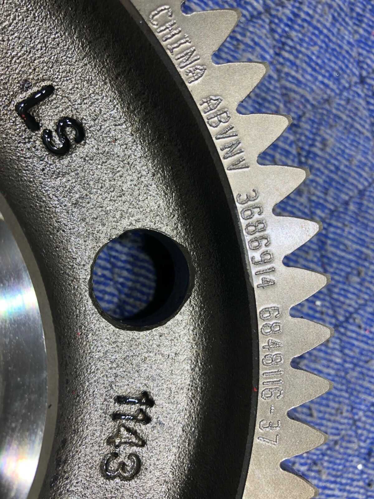 8.3L ISL PACCAR Cummins Rear Main Seal Engine Cover 3933384 OEM ⋆ Used ...