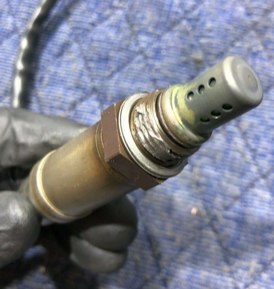 Cummins 3965155 ISL 8.3 Fuel Filter Bracket Mount OEM ⋆ Used Diesel Parts