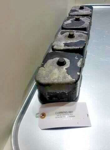 Cummins 4BT set of 4 Valve Cover 3928404 OEM ⋆ Used Diesel Parts