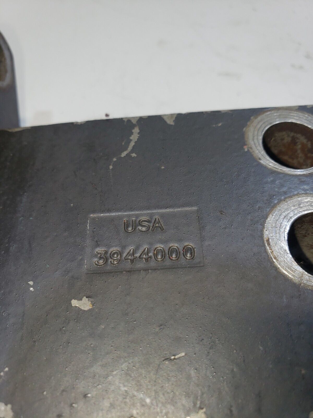 Cummins Air Compressor Bracket Spacer And Brace 3944000 3942911 OEM ⋆ ...