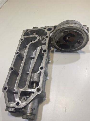 Cummins ISC/ISL 8.3/8.9 Oil Filter Head 3931077 OEM ⋆ Used Diesel Parts