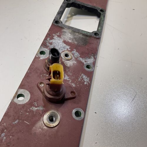 Cummins ISC/ISL 8.3L Valve Cover 5263822 OEM ⋆ USED DIESEL PARTS