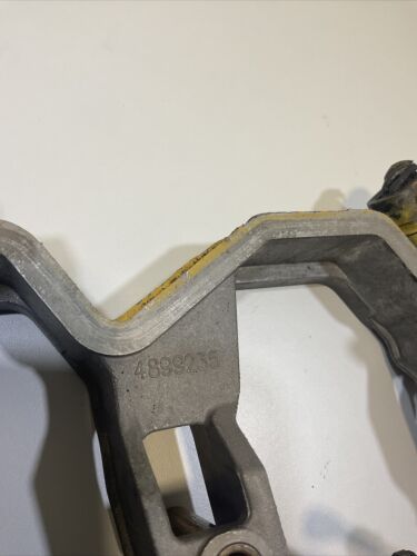 Cummins ISC/ISL 8.3L Valve Cover 5263822 OEM ⋆ Used Diesel Parts