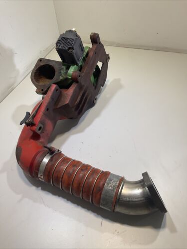Cummins ISX 15 EGR Valve (BROKEN CLIP) 3884707 & Exhaust Connection ...