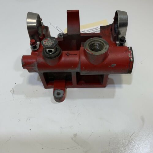 Cummins ISX15 Diesel Engine Fuel Transfer Pump MOUNT & BRACKET 3686735 ...