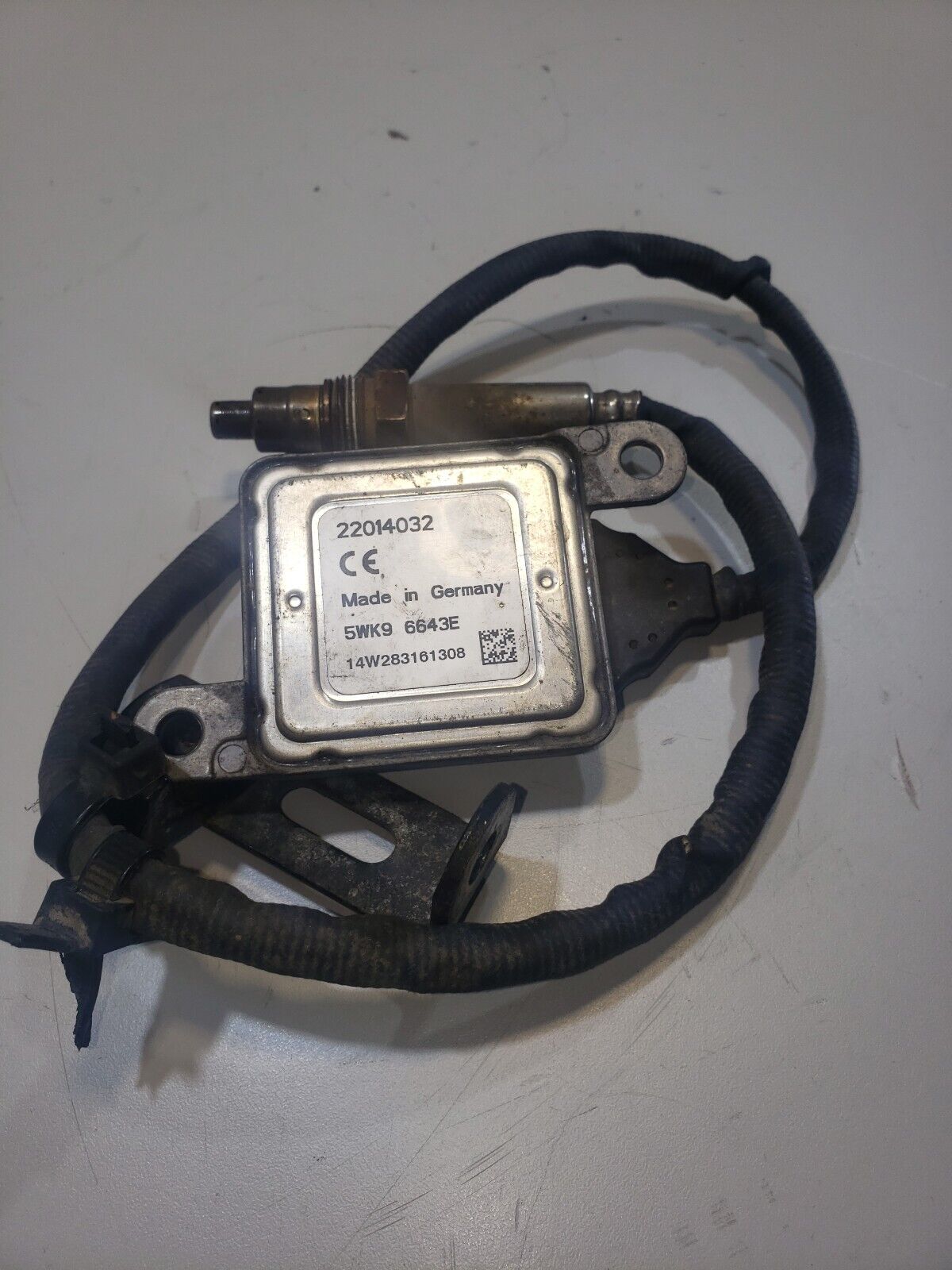 Cummins ISX15 Diesel Engine Gear Cover Sensor Adaptor 3686901 OEM ⋆ ...