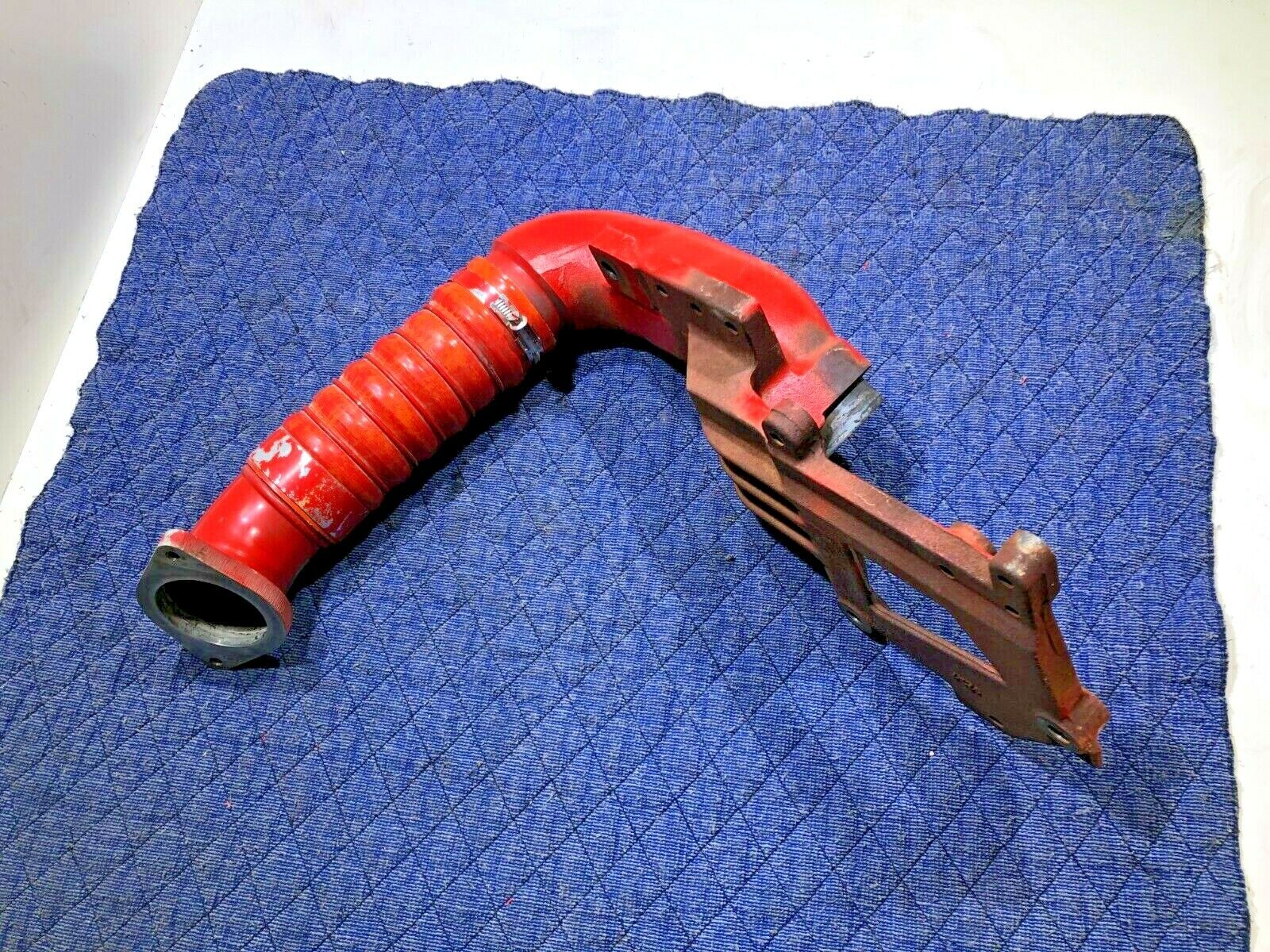 Cummins ISX15 DOHC exhaust reticulation valve support bracket 3684395 ...