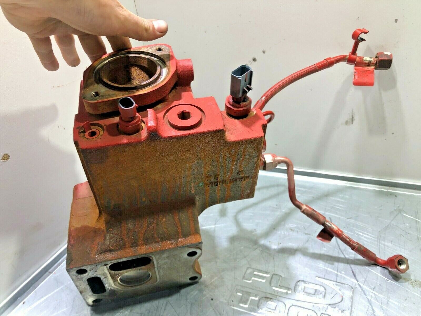 Water Elbow Inlet Connection Cummins ISL 8.3 PACCAR 5259749 OEM ⋆ Used ...