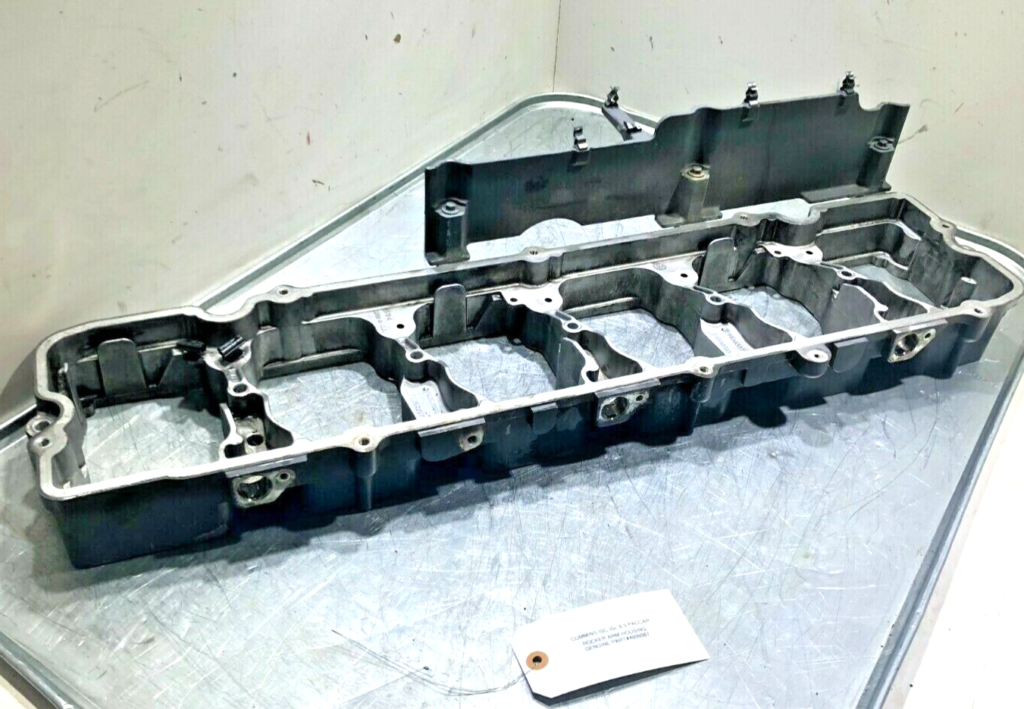 Cummins 8.3 ISL ISC PACCAR Rocker Housing 4939387 OEM ⋆ Used Diesel Parts