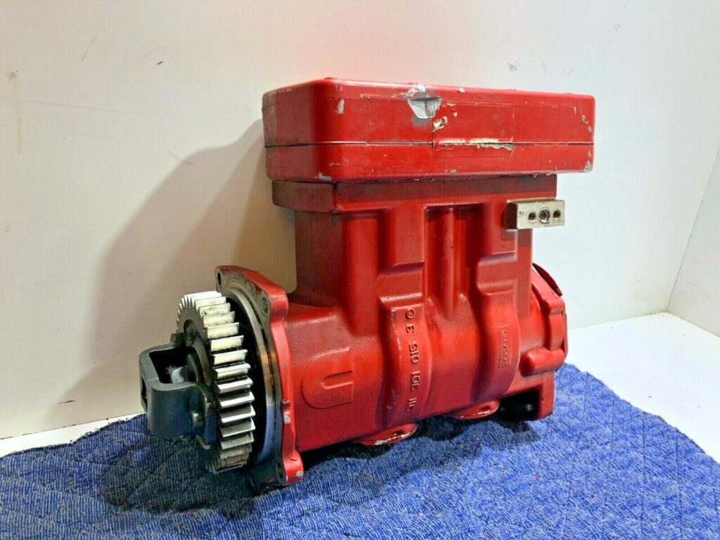 Cummins Wabco 2 Cyl Air Compressor 4973000 OEM ⋆ Used Diesel Parts